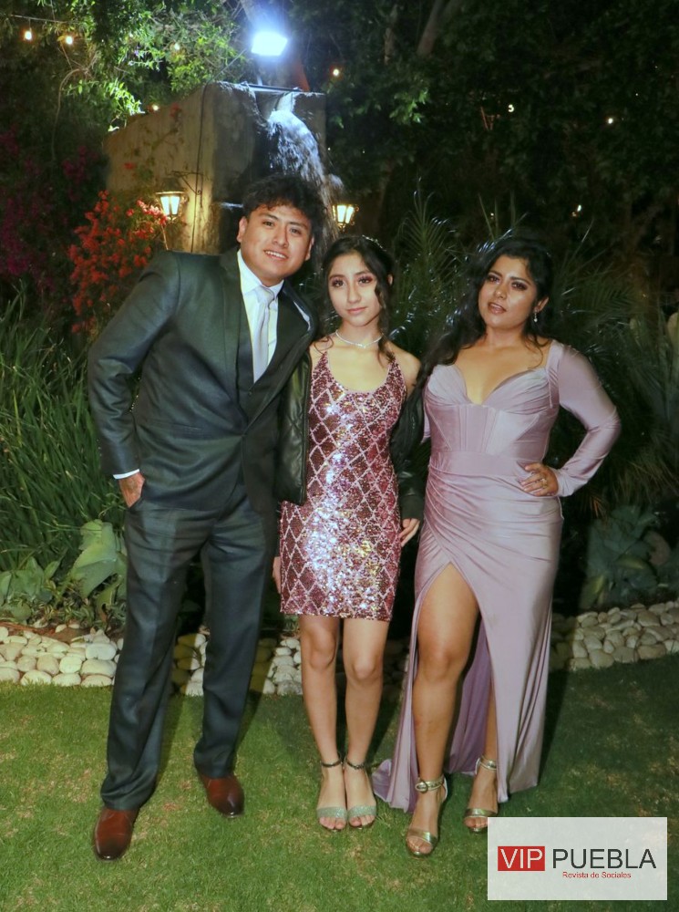 Quince Años de Ivana Alexa Carranza Trejo. - VIP PUEBLA