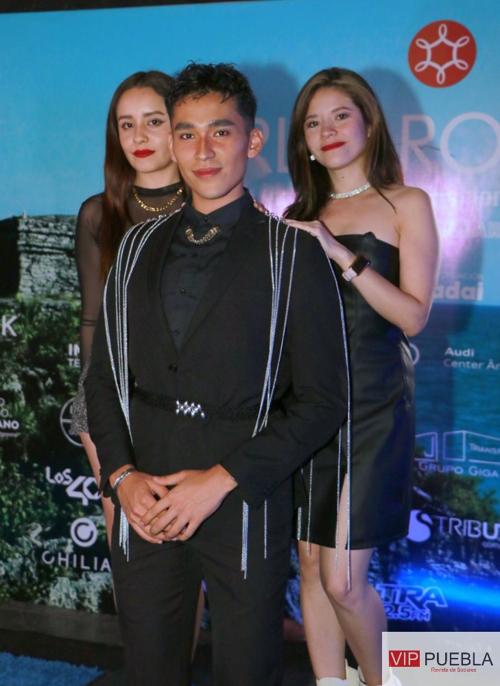 Desfile Carlo Rossano Concicious Fashion Show. - VIP PUEBLA