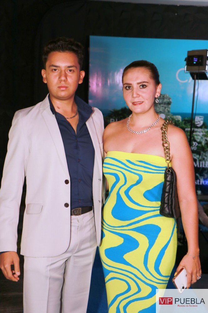 Desfile Carlo Rossano Concicious Fashion Show. - VIP PUEBLA
