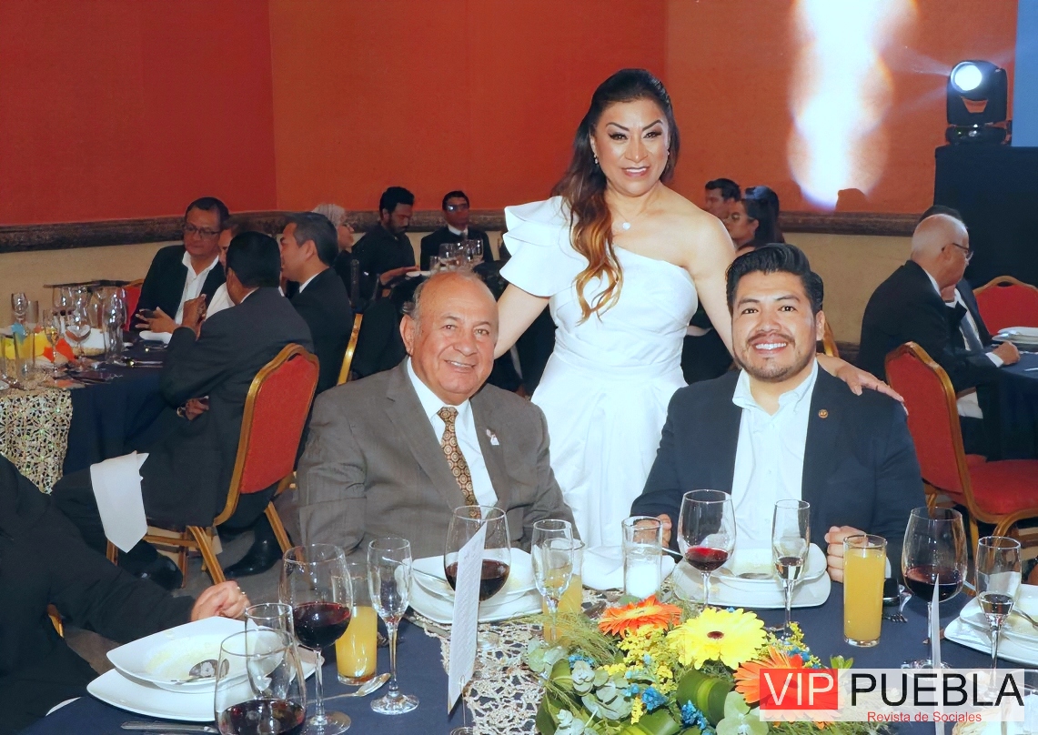 Toma de Protesta de la Lic. Elia Navarro Gabriel. Nueva Presidenta del ...